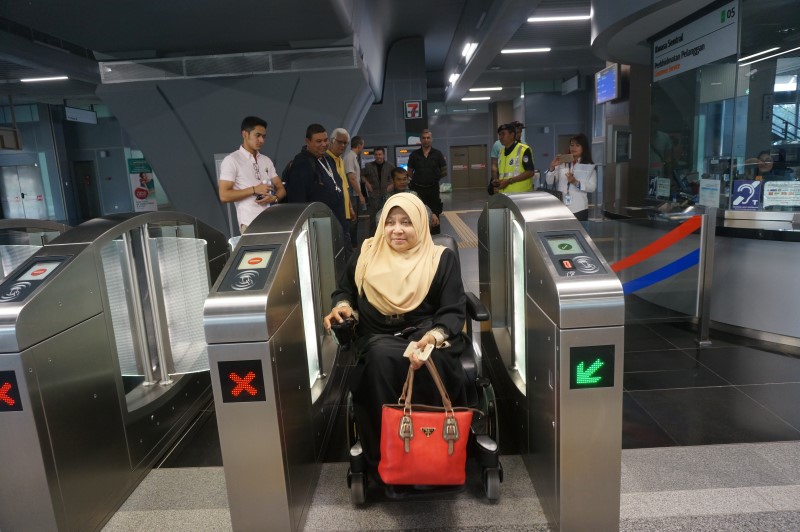 UJIAN SABUK TALI KERUSI RODA - MRT Corp