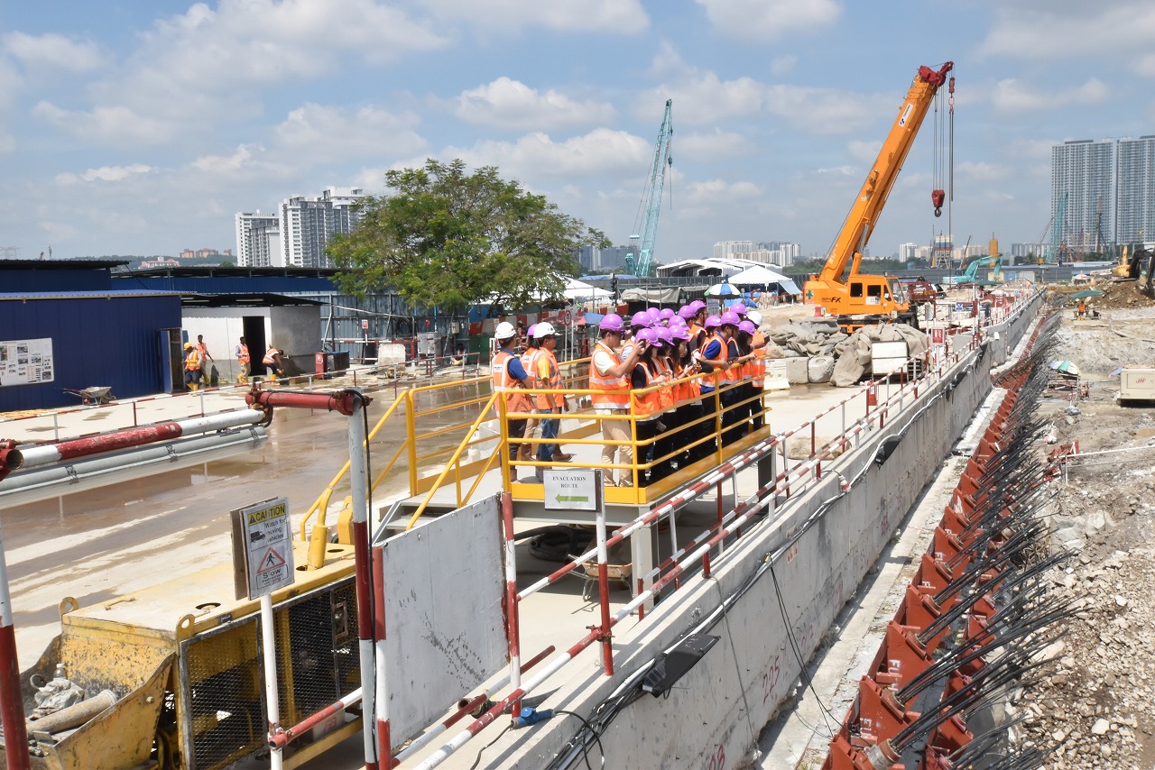 INSTITUTION OF CIVIL ENGINEERS GAINS KNOWLEDGE ON MRT PROJECT - MRT Corp