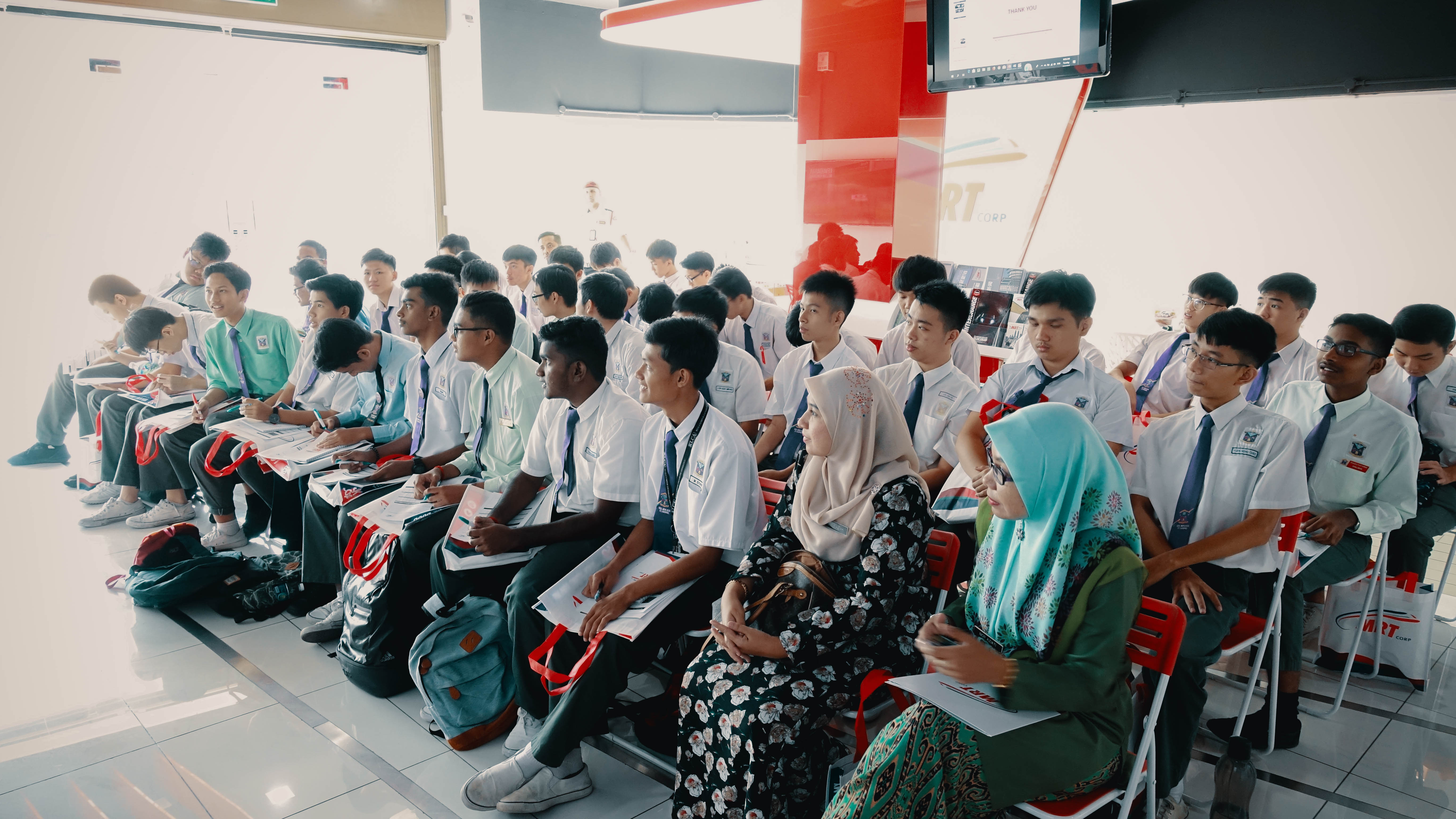 SMK ST GABRIEL VISITS MRT PROJECT - MRT Corp