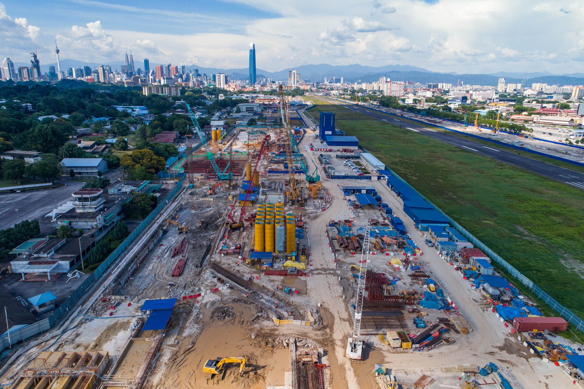 MRT CORP WINS GLOBAL GIS AWARD - MRT Corp