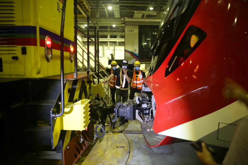 First MRT Putrajaya Line Train Undergoes Tests on the Mainline - MRT Corp