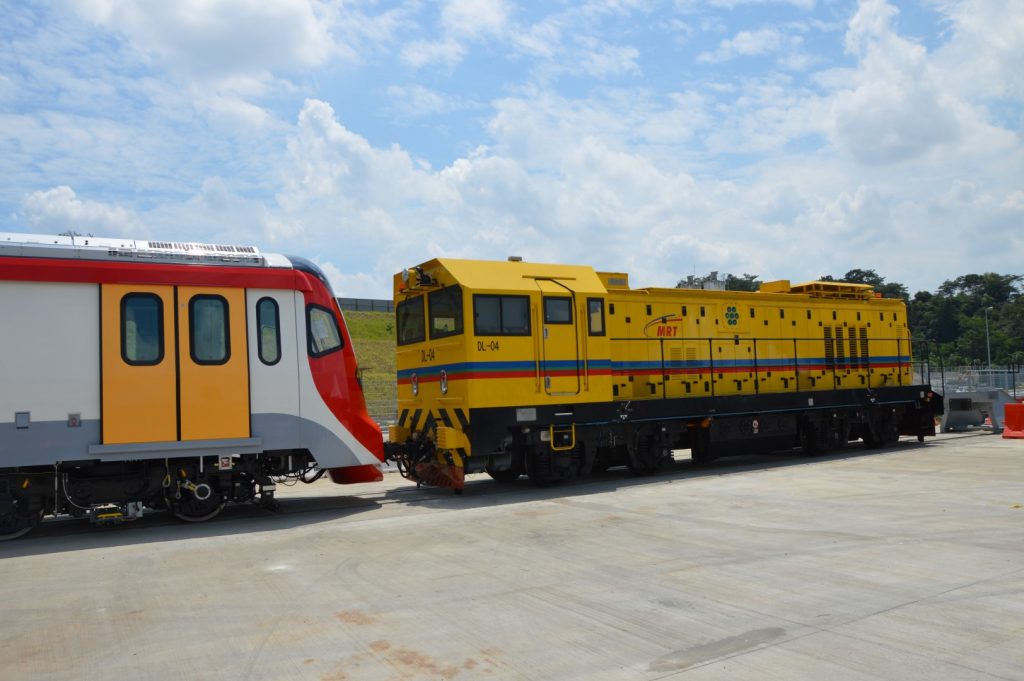 FIRST MRT ELECTRIC TRAIN DELIVERED TO SERDANG DEPOT - MRT Corp