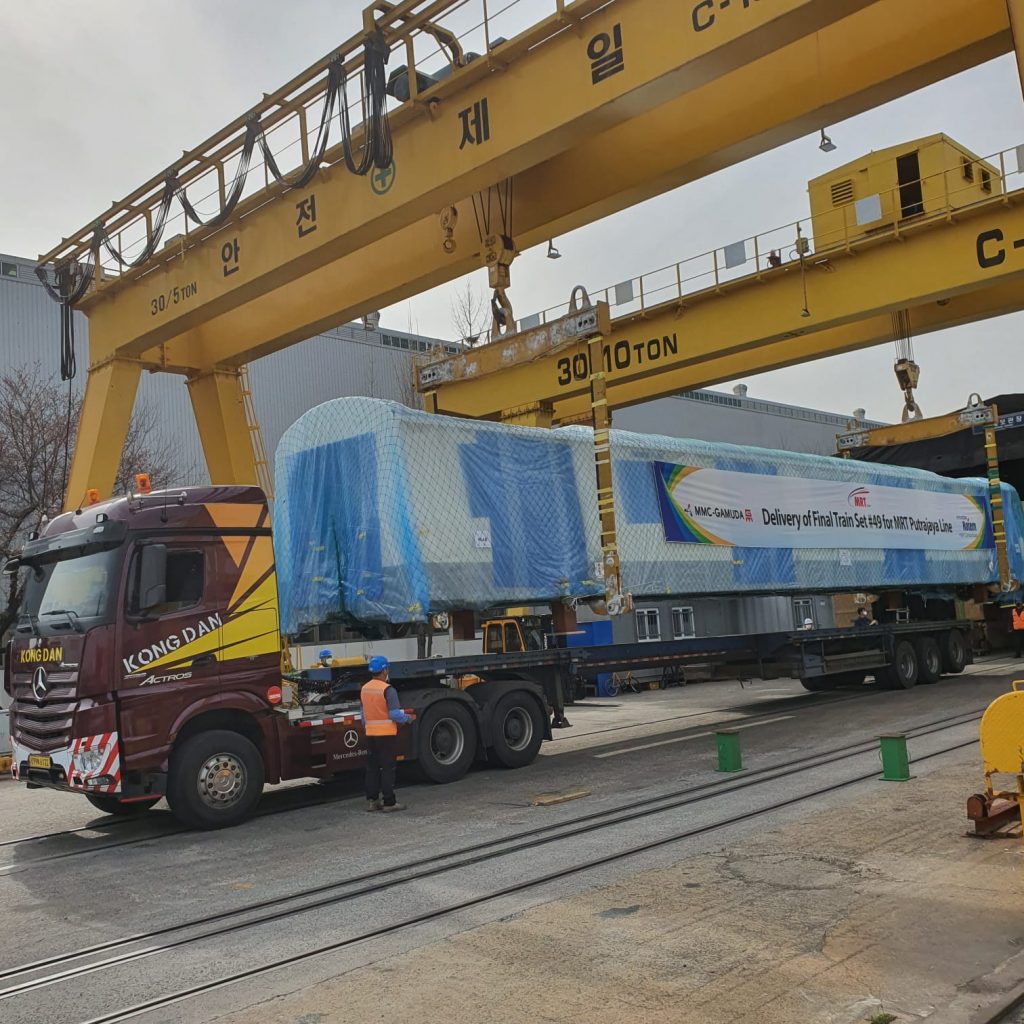 THE LAST MRT PUTRAJAYA LINE TRAIN CARS ROLL OUT FROM FACTORY IN SOUTH ...