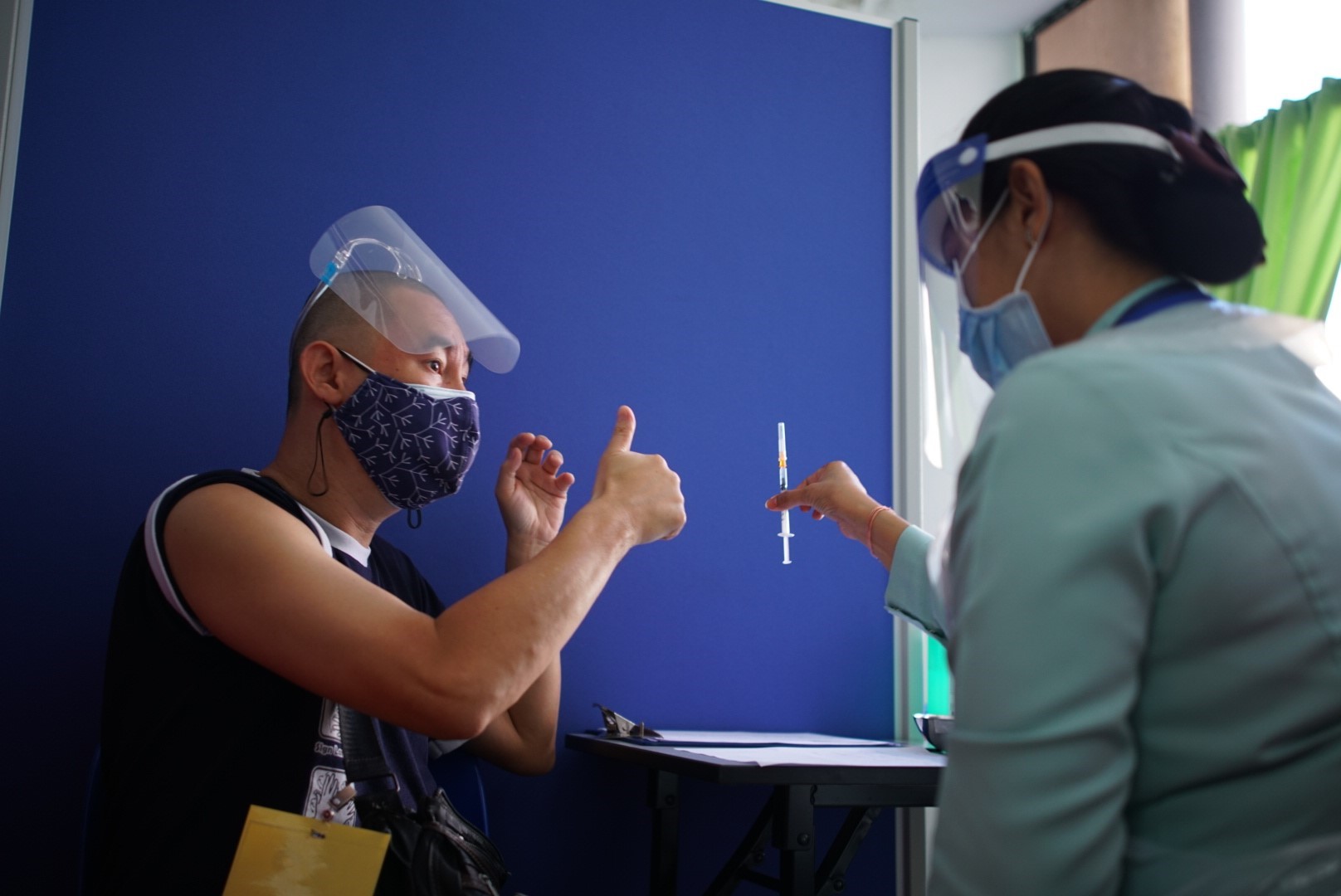 BAS PERANTARA MRT LALUAN PUTRAJAYA MEMBAWA RC DEAF MISSIONS MALAYSIA UNTUK VAKSINASI - MRT Corp