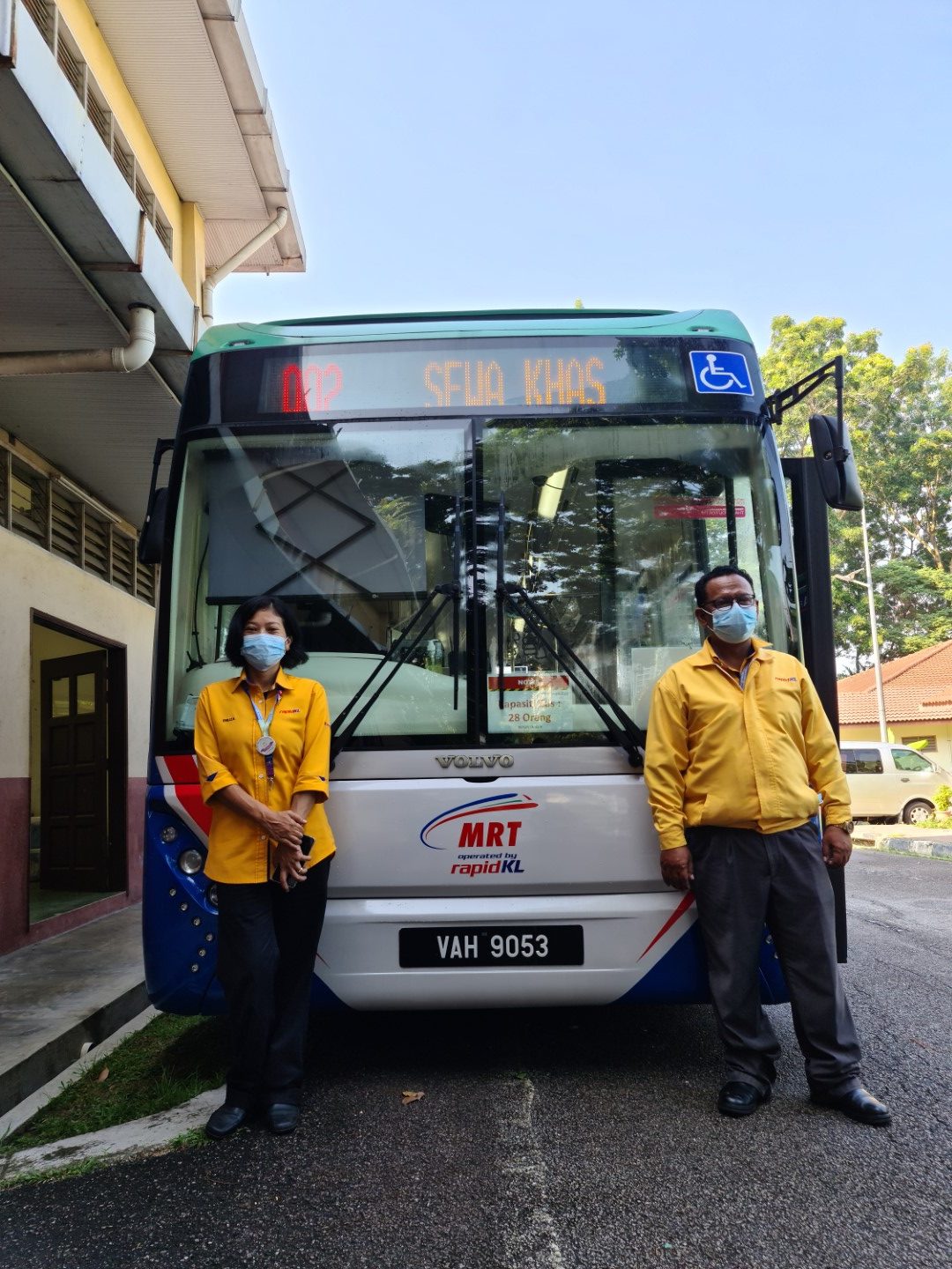 BAS PERANTARA MRT MENJADI STESEN VAKSINASI BERGERAK COVID-19 - MRT Corp