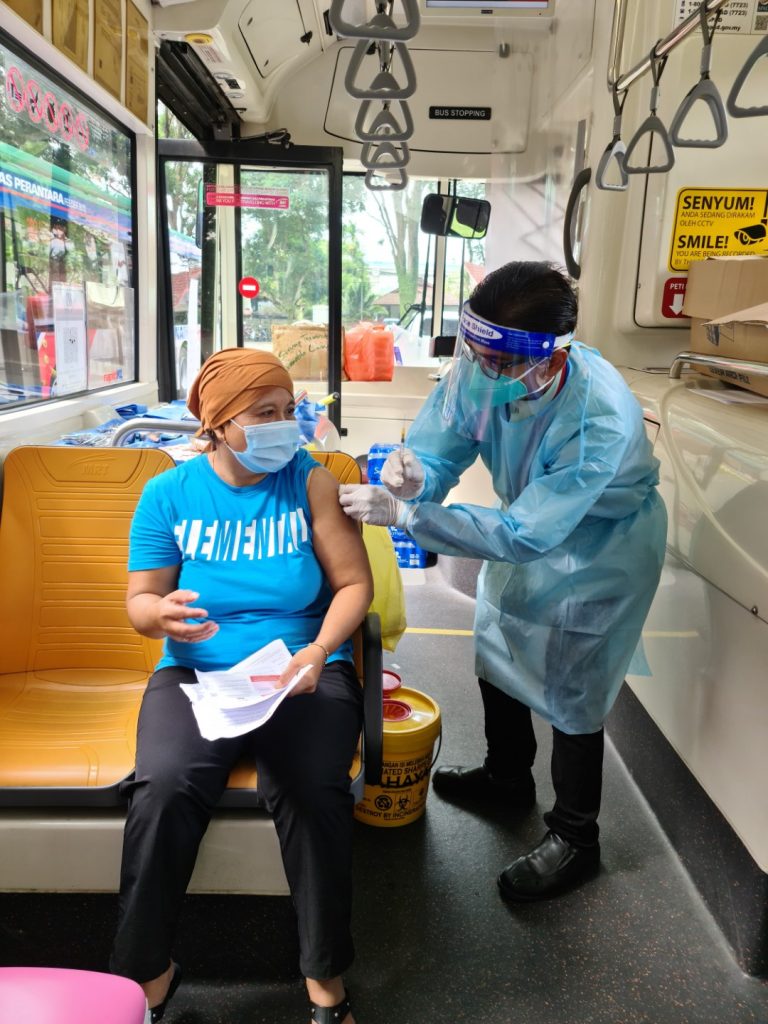 MRT FEEDER BUSES BECOME COVID-19 MOBILE VACCINATION STATIONS - MRT Corp