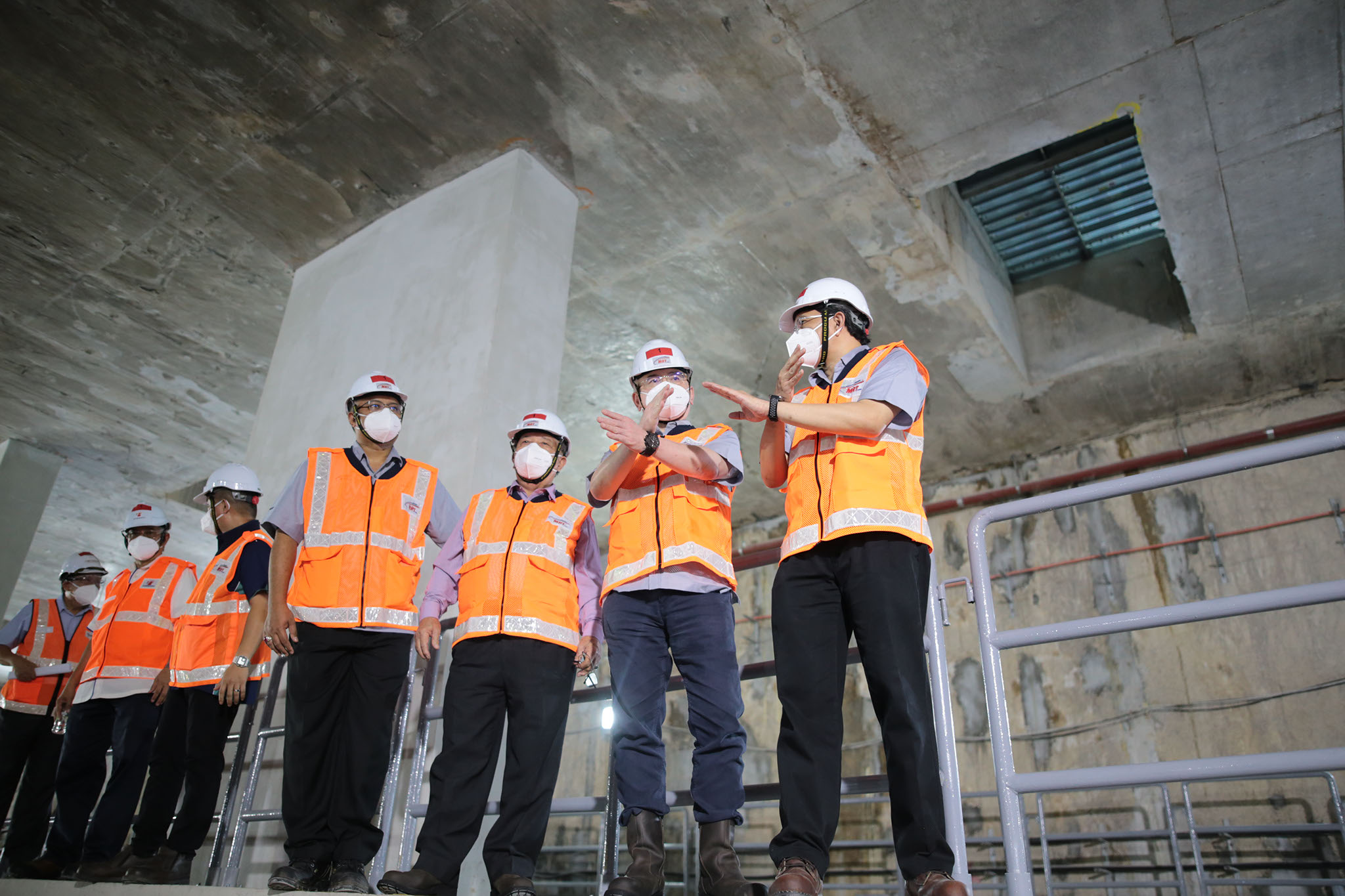 Transport Minister and Federal Territories Minister Inspect MRT ...