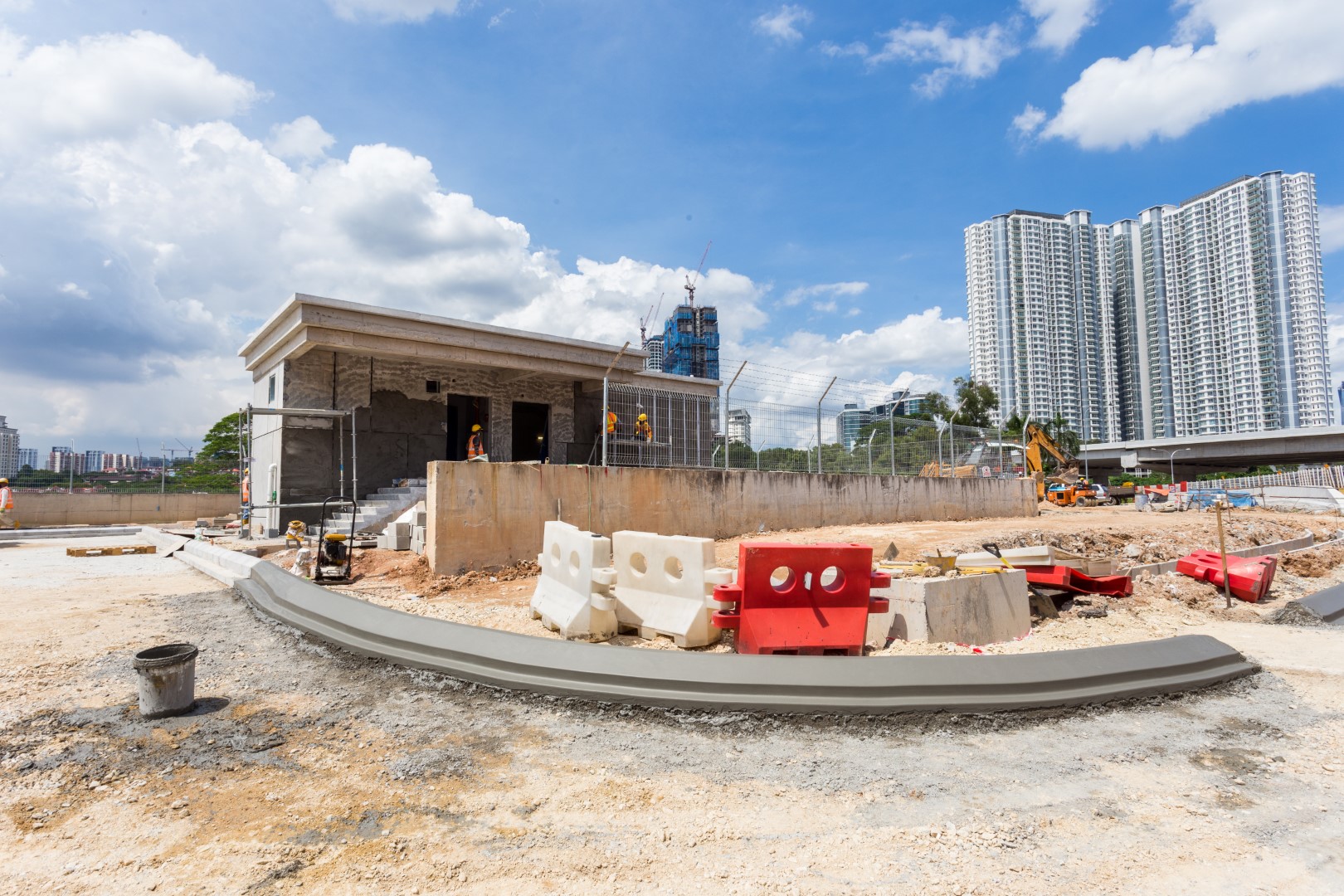 South Portal - MRT Corp