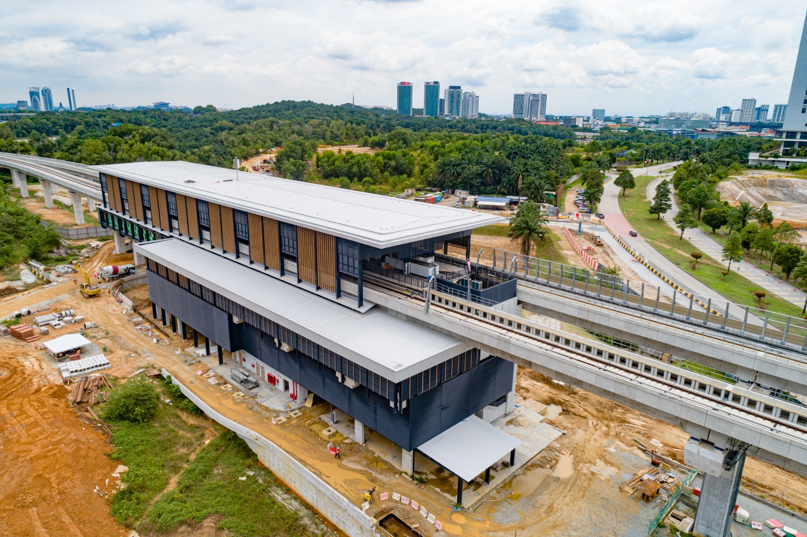 Persiaran APEC (Cyberjaya City Centre) - MRT Corp
