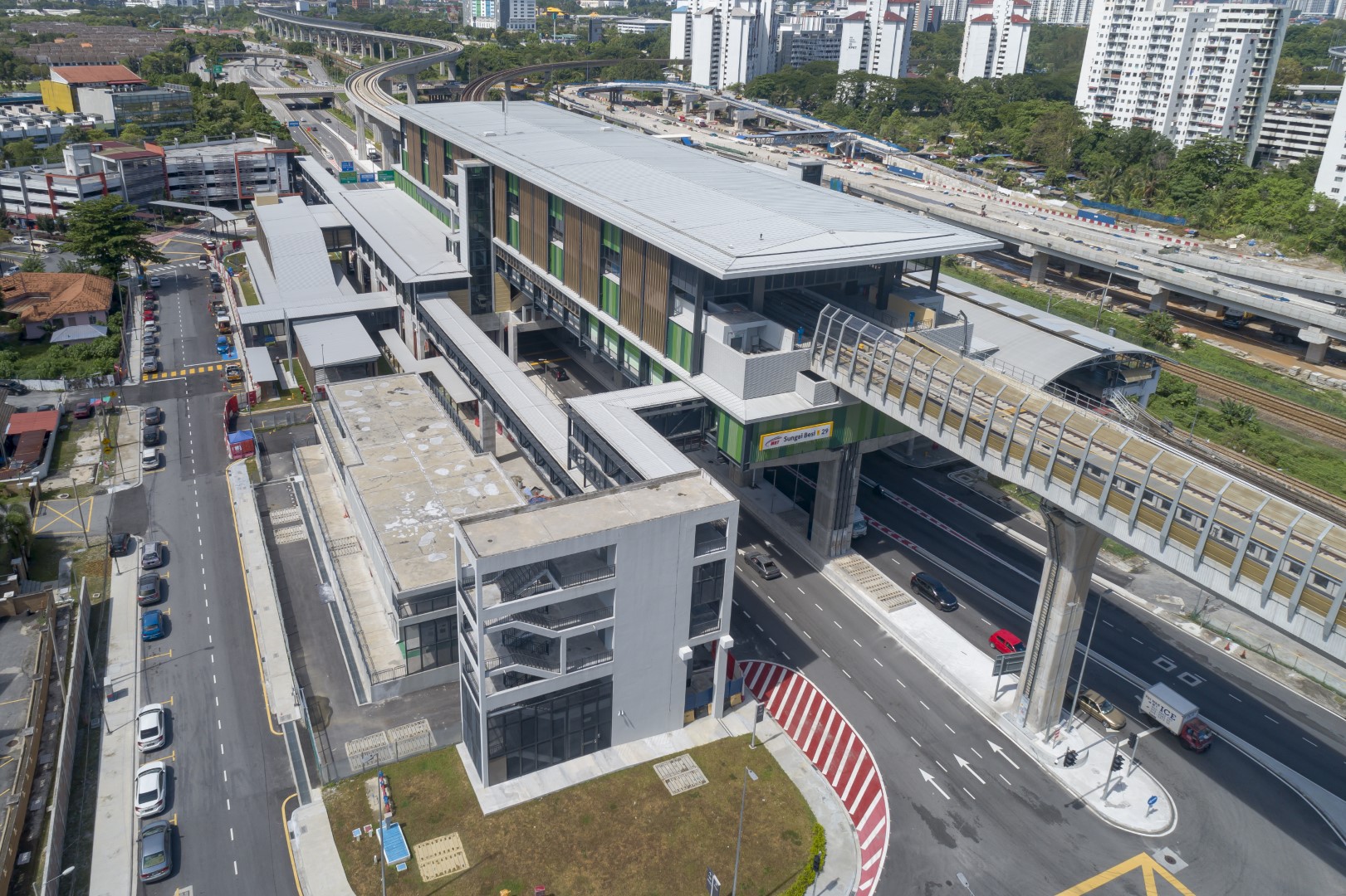 Jalan Sungai Besi (Sungai Besi) - MRT Corp