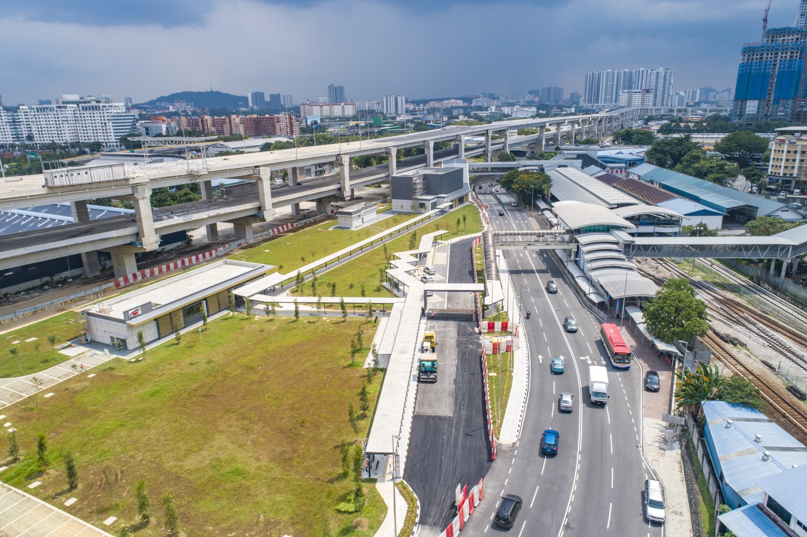 Jalan Chan Sow Lin (Chan Sow Lin) - MRT Corp