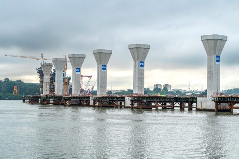 Park N’ Ride - MRT Corp